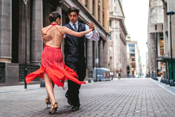 10 Conseils pour Améliorer sa Technique de Danse – AVINCIIA DANSE